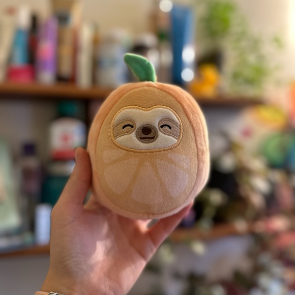 Squishmallows | Toys | 45 Capsule Simon Sloth Fruit Orange ...
